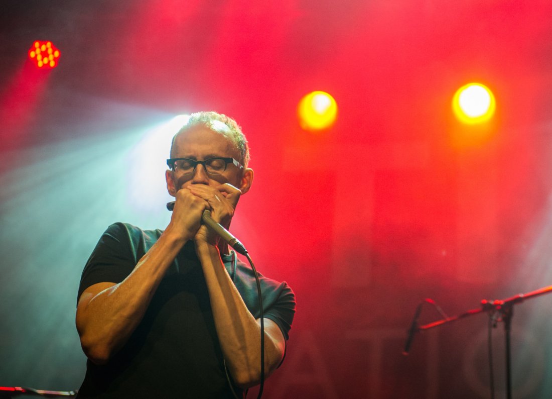 Carlos del Junco in Concert at Harmony Centre Owen Sound on 5th ...