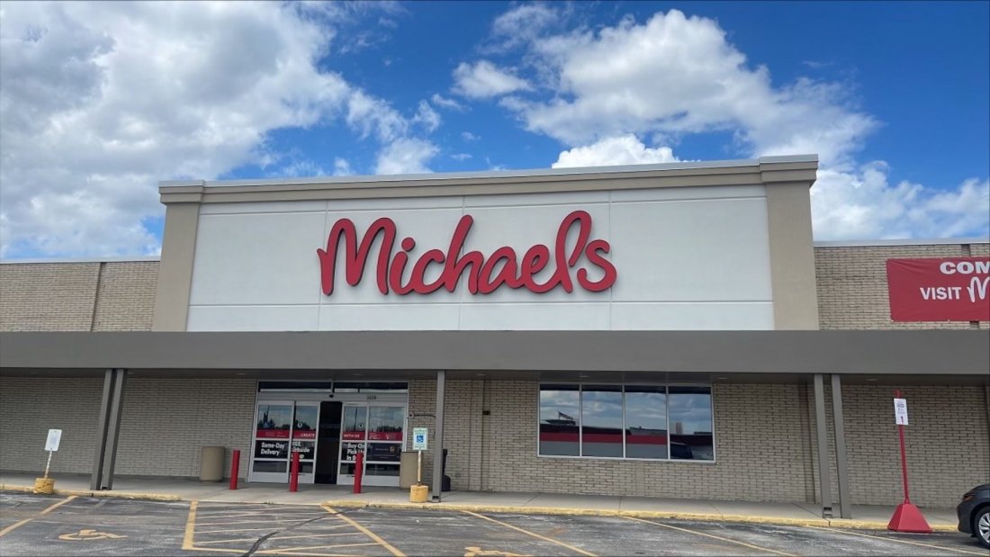 Michaels Sheboygan Grand Opening Tickets at Memorial Plaza, Kohler on ...